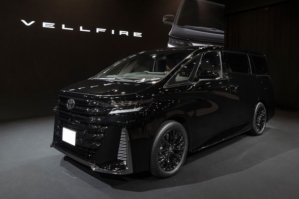 Alphard และ Vellfire (40-Series) มียอดขายในประเทศญี่ปุ่น 123,349 คัน ...